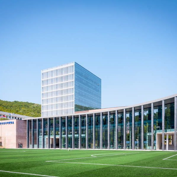 Hankuk University of Foreign Studies Yongin Campus Main Building - JAUD ...